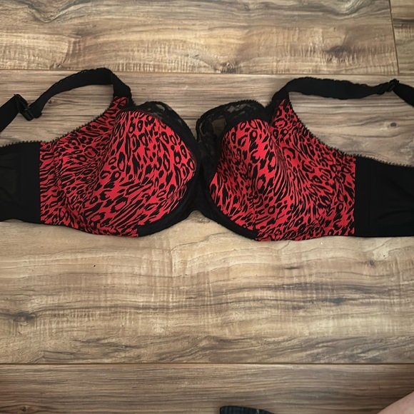 Cacique | Intimates & Sleepwear | Cacique 4f Red And Black Leopard ...